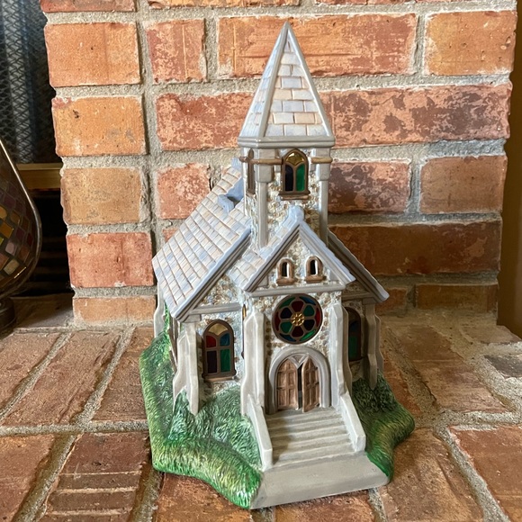 PartyLite | Accents | Partylite Old World Village 2 Church Tealight ...